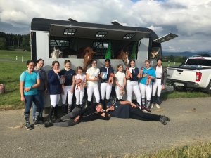 Erlebnis Reitstall Burgherr Hintermoos - Reitstall in Hintermoos